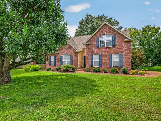 104 E Ridgeview Trce