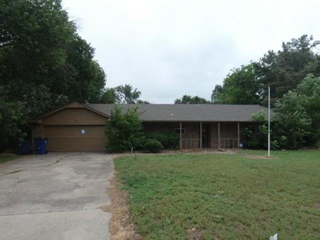 104 Emory Rd, Duncan, OK 73533