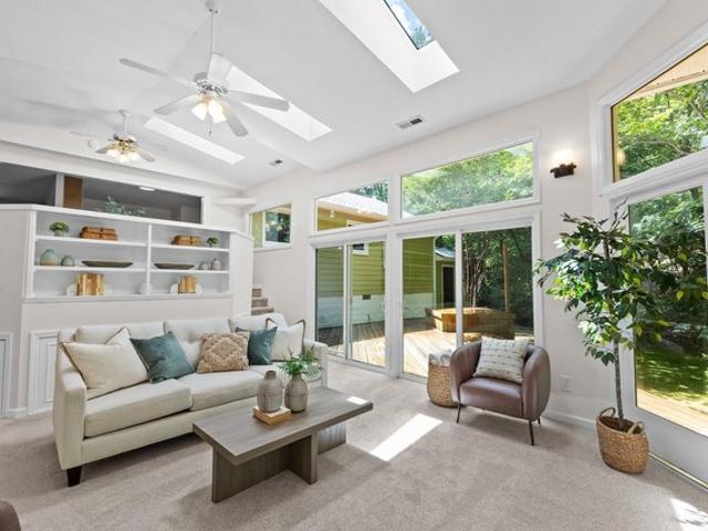 104 Empire Cir, Cary, NC 27513