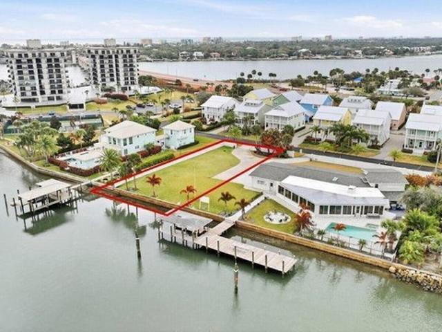 104 East Cir, New Smyrna Beach, FL 32169