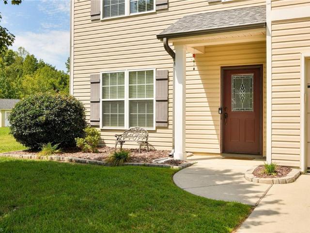 104 Edgewood Court