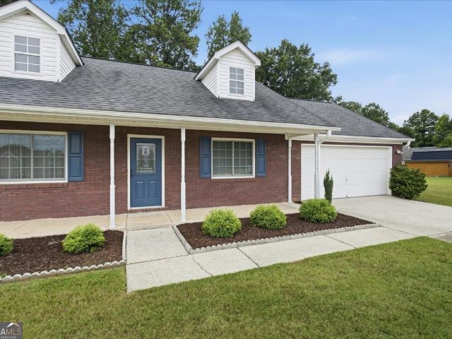 104 Elmwood Drive