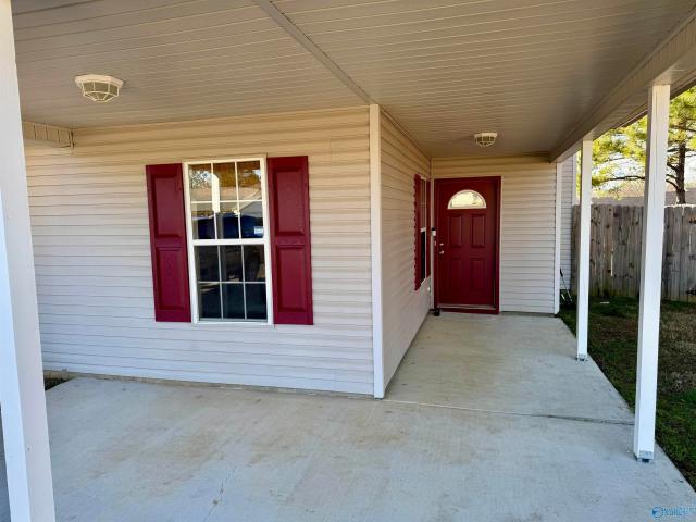 104 Fox Hill Court