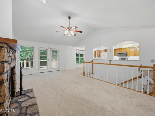 104 Flossmoor Circle