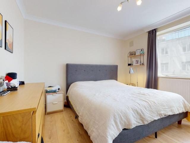 104 Frampton Street LONDON NW8 8NB 2 bed apartment to rent £3,210 pcm £741 pw