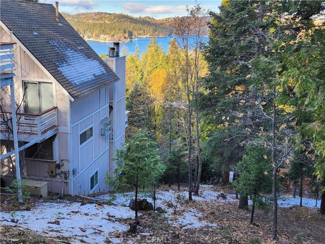 104 Fremont Rd, Lake Arrowhead, CA 92352 | MLS #IG25155