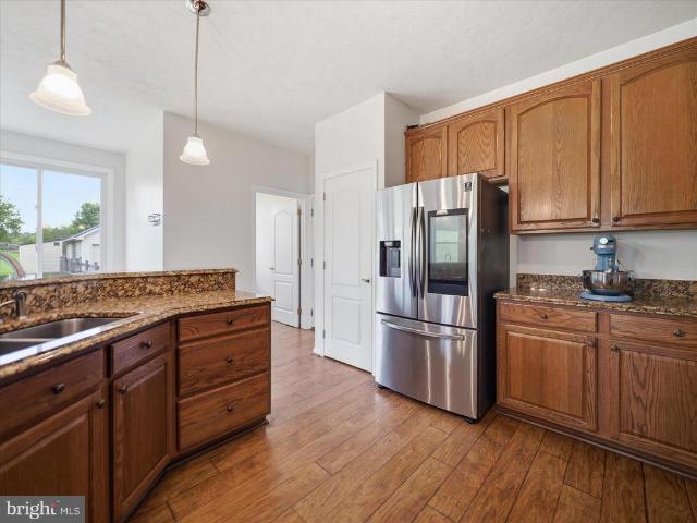104 Frogtown Road