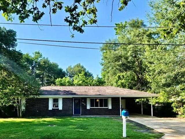 104 Kathy St, Gulfport, MS 39503