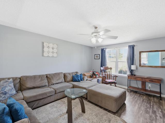 104 Katie Ct