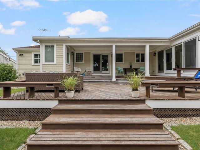 104 Kay Boulevard