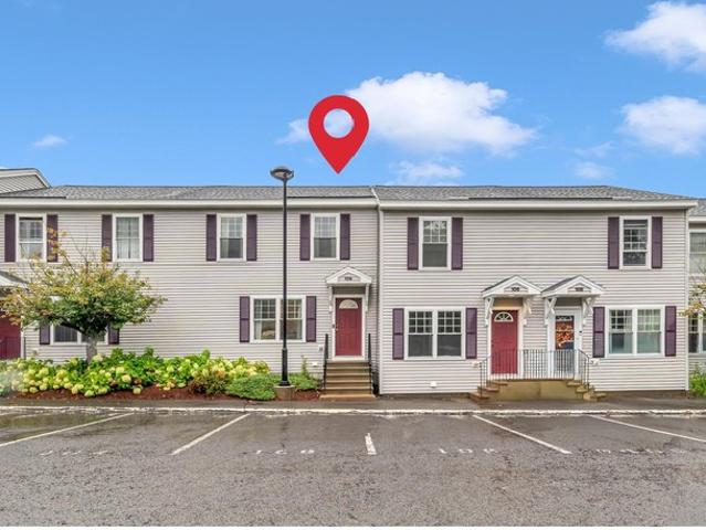 104 Karatzas Ave, Manchester, NH 03104