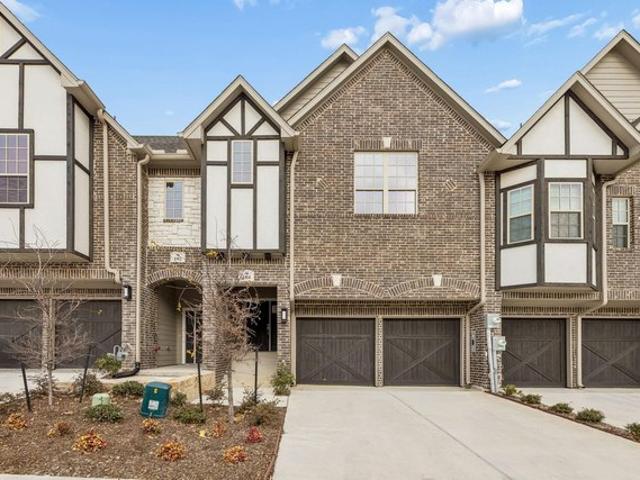 104 Kensington Dr, Lewisville, TX 75067