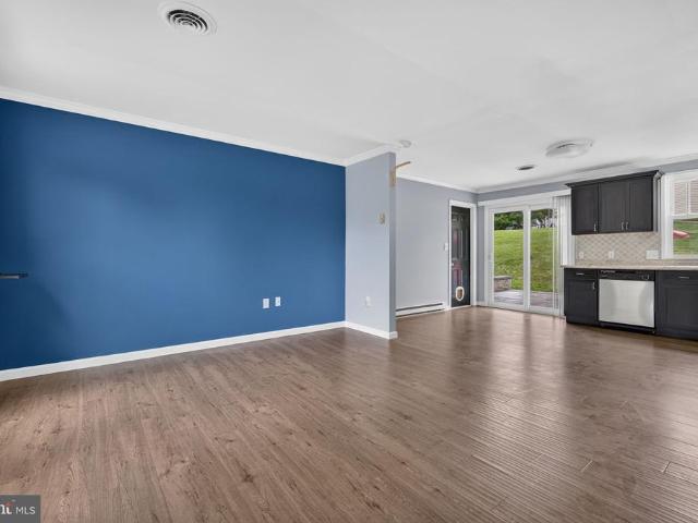 104 Kent Road
