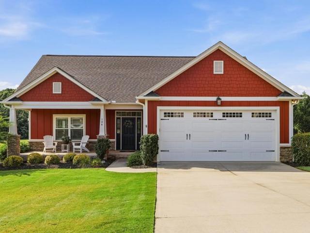 104 Kirklen Ln, Taylors, SC 29687