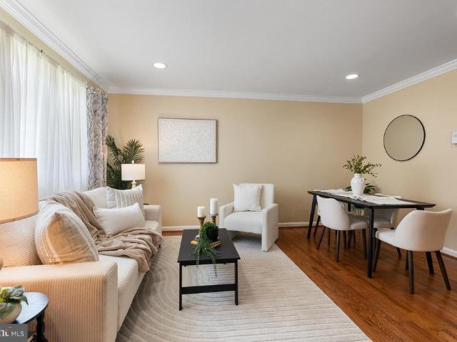 104 Hollins Ferry Road