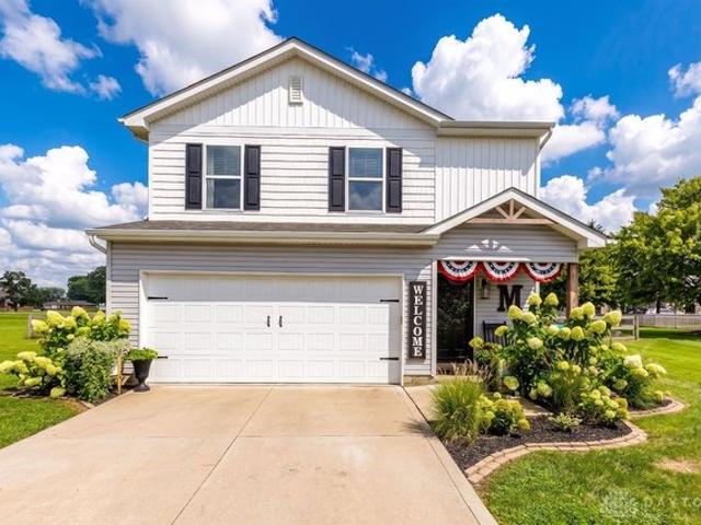 104 Honeysuckle Way, Eaton, OH 45320