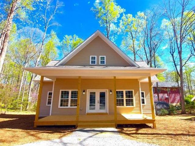 104 Harris Ct, Locust Grove, VA 22508