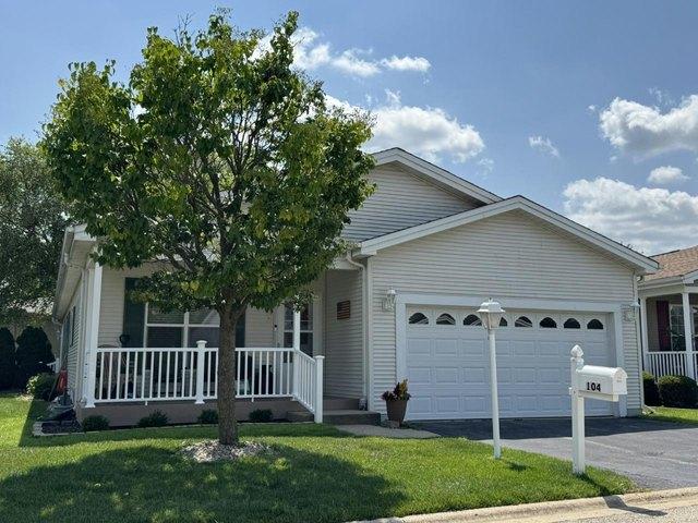 104 Hitching Post Ln Unit 2257, Grayslake, IL 60030