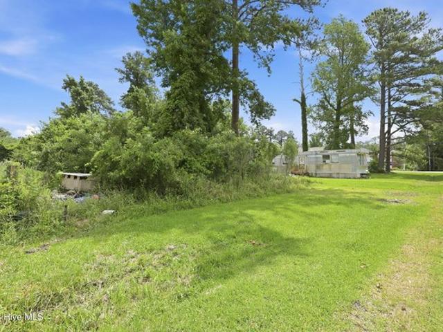 104 Hickory Hills Ct, New Bern, NC 28560