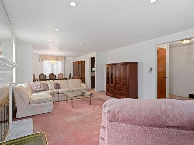 104 Highland Rd