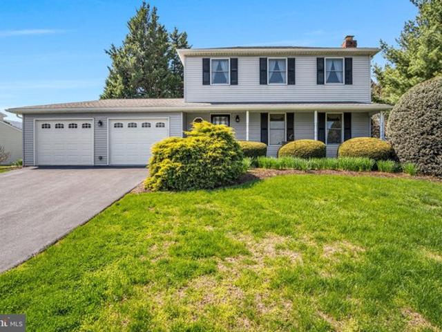 104 Ian Dr, Mount Holly Springs, PA 17065