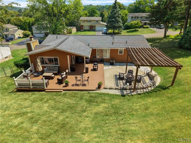 104 Ivy Lane