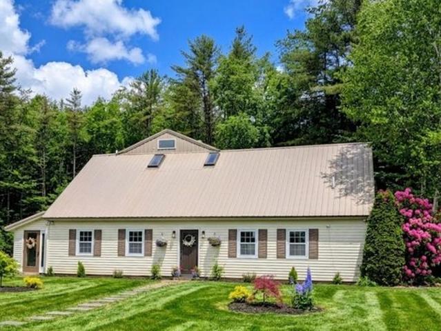 104 John Stark Hwy, Newport, NH 03773