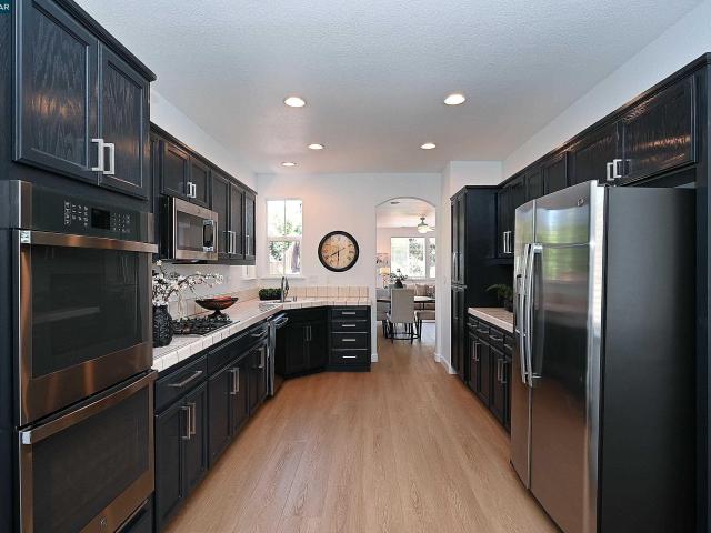 104 Johnson Ln