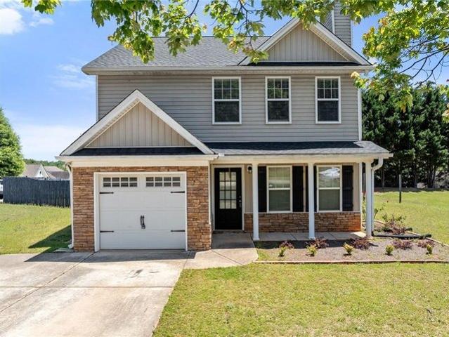 104 Jameston Dr, Jefferson, GA 30549
