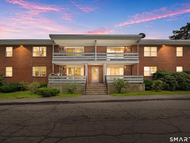 104 Oakwood Ave Apt B7, West Hartford, CT 06119