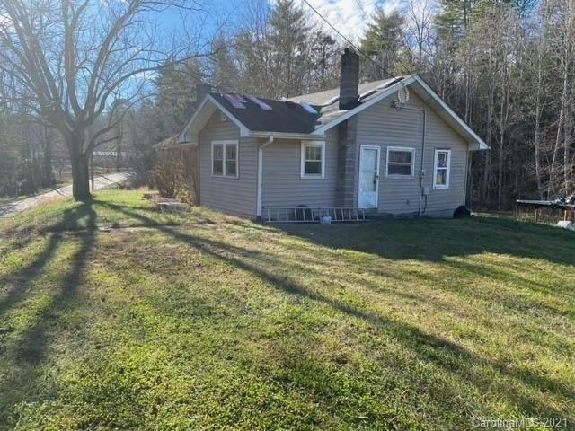 104 Old Fort Rd, Fairview, NC 28730
