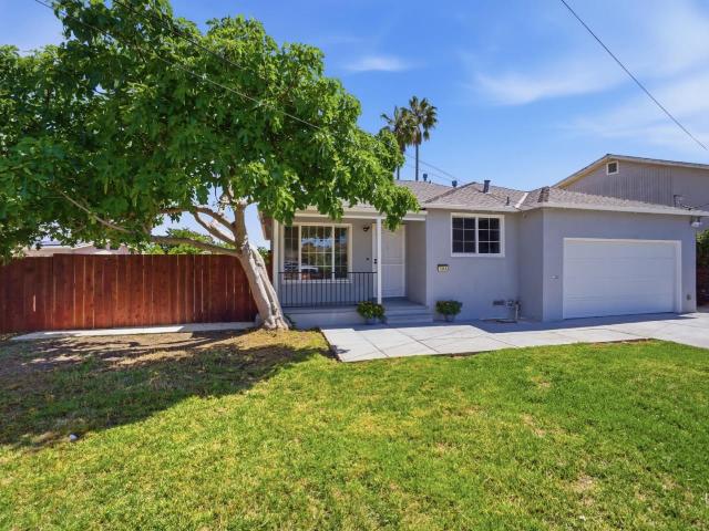 104 Lotus Way