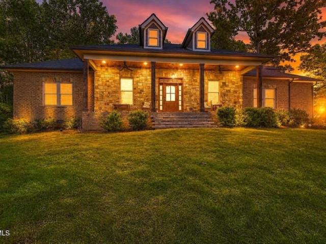 104 Lookout Court