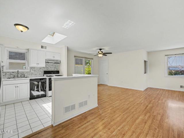 104 Laurel Avenue
