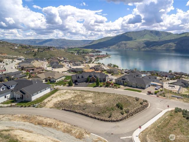 104 Lake Ridge Dr, Chelan, WA 98816 | MLS #2467