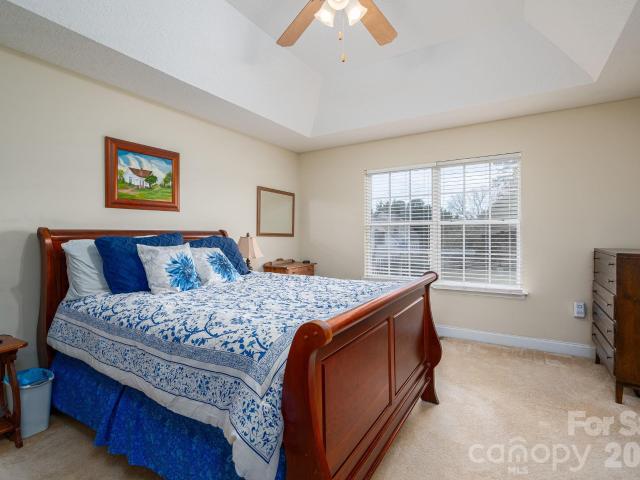 104 Lakewood Drive