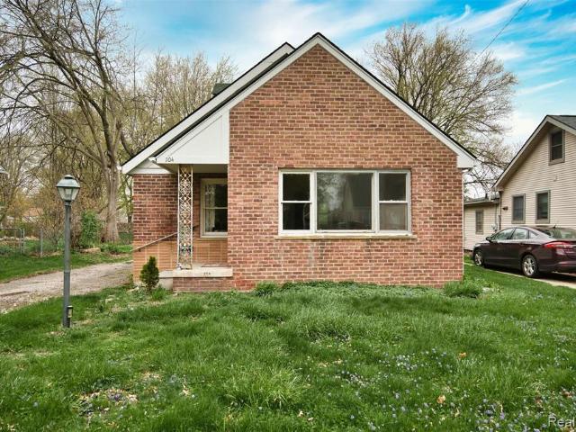 104 Leroy Avenue