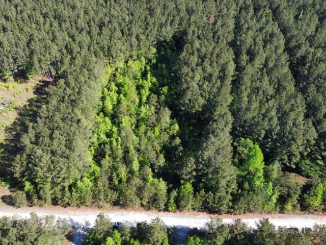 104 Lisa Woods Ln, Eatonton, GA 31024 | MLS #10735 | Compass