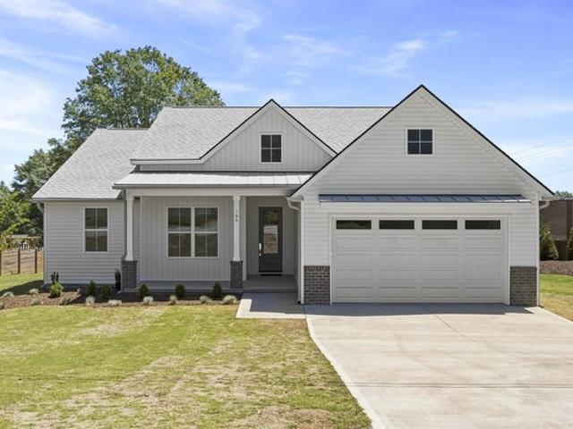 104 Mount Vernon Rd, Greenville, SC 29651