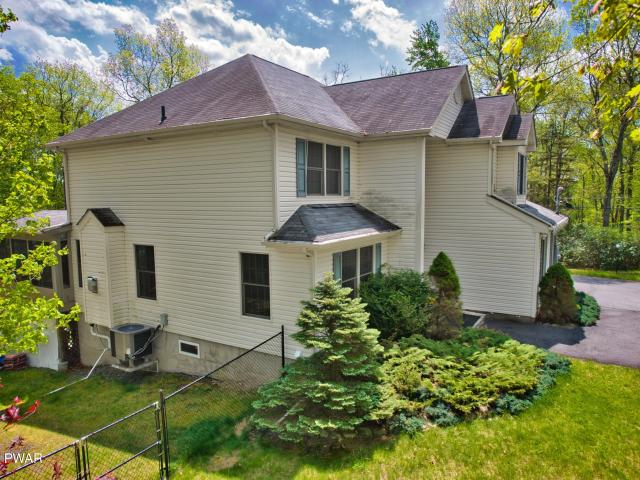 104 Montauk Court