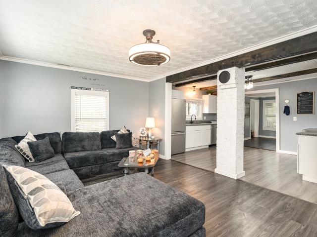 104 Morningside Dr
