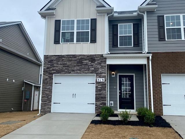 104 Mackenzie Way