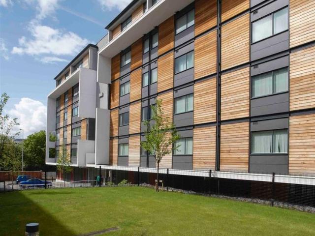 104, Madison Court, 52 Broadway, Salford Quays M50, 2 bed flat to rent, £1,100 pcm | PrimeLocation