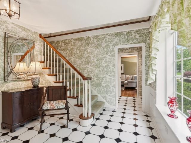 104 Manor Brook Drive