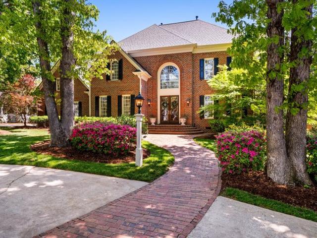 104 Martinique Pl, Cary, NC 27511