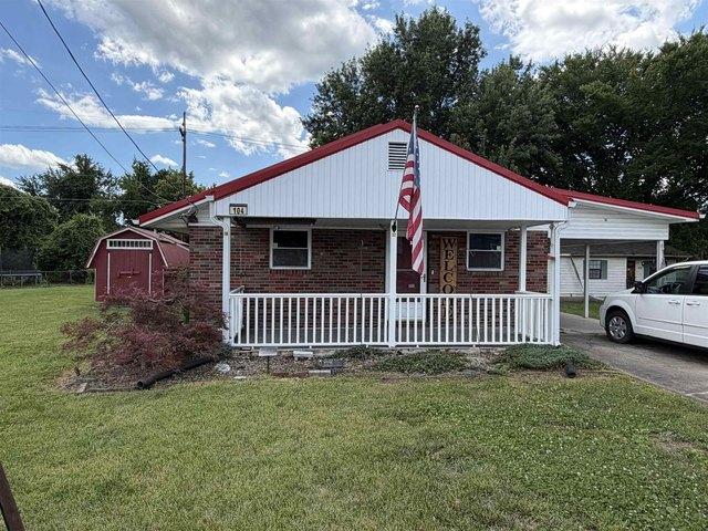 104 Mason St, South Point, OH 45680