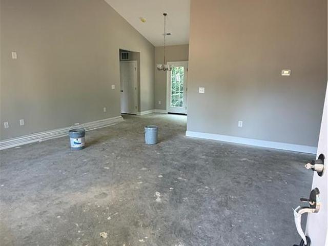 104 Meta Breeze Lane
