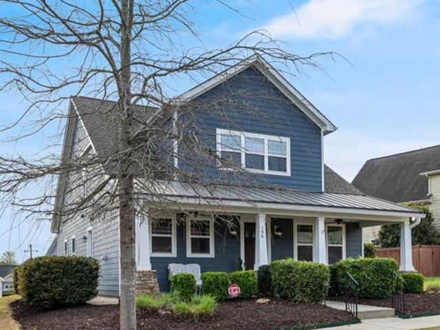 104 Meyers Ridge Rd, Cramerton, NC 28032