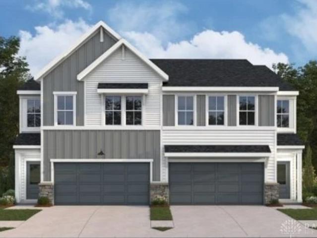 104 Meadowlark Ln Unit 905 202, Brookville, OH 45309