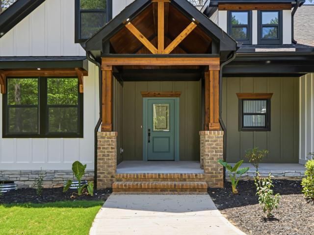 104 Medicine Cove